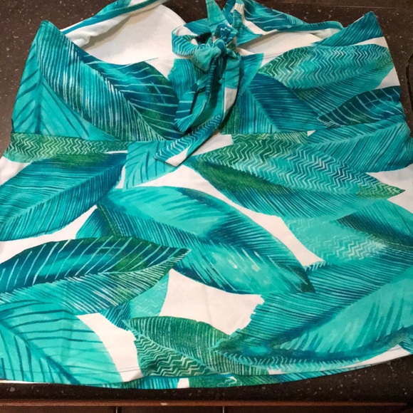 Avenue | Swim | Avenue Swim Teal And White Leaf Bathing Suit Top | Poshmark